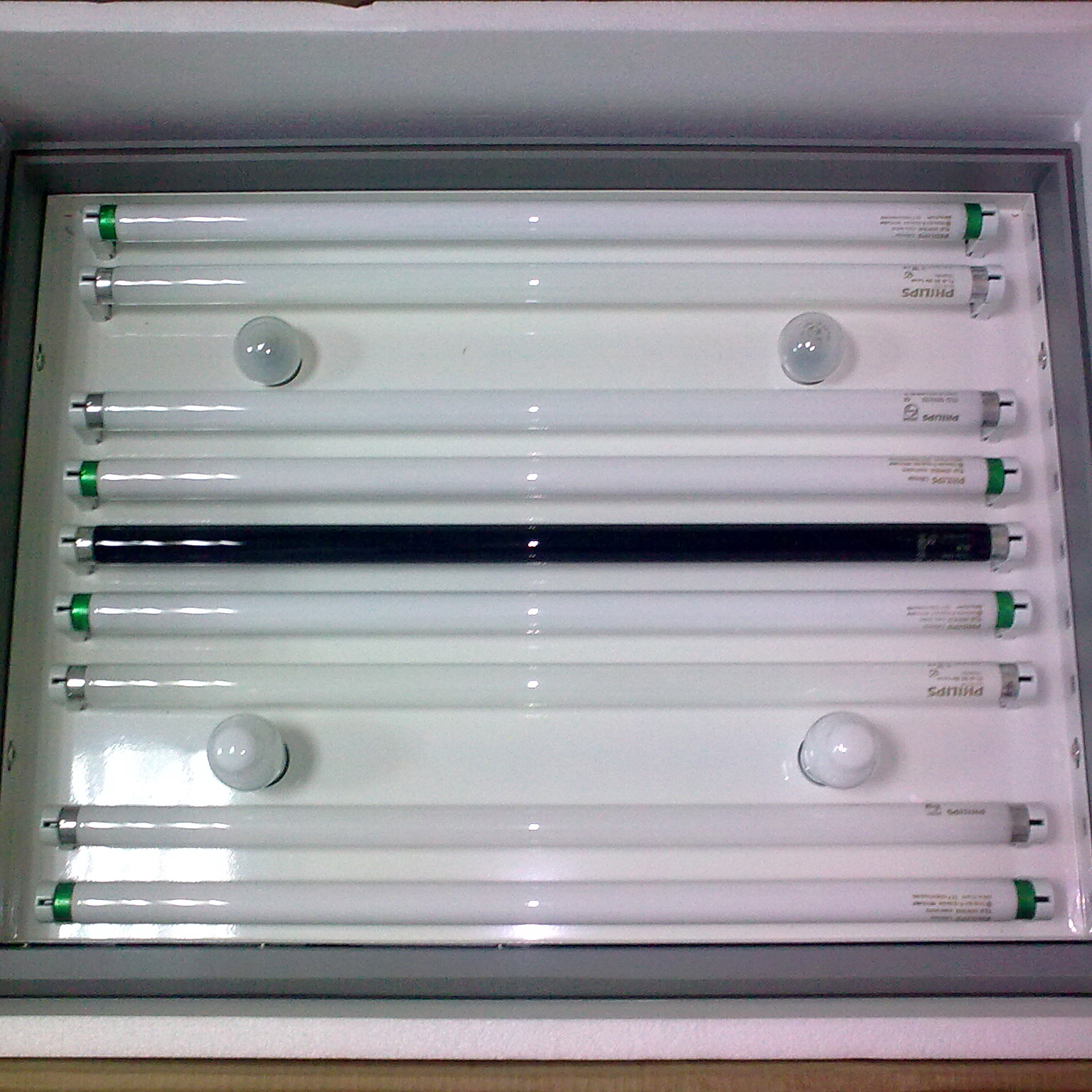 Color Matching Cabinet